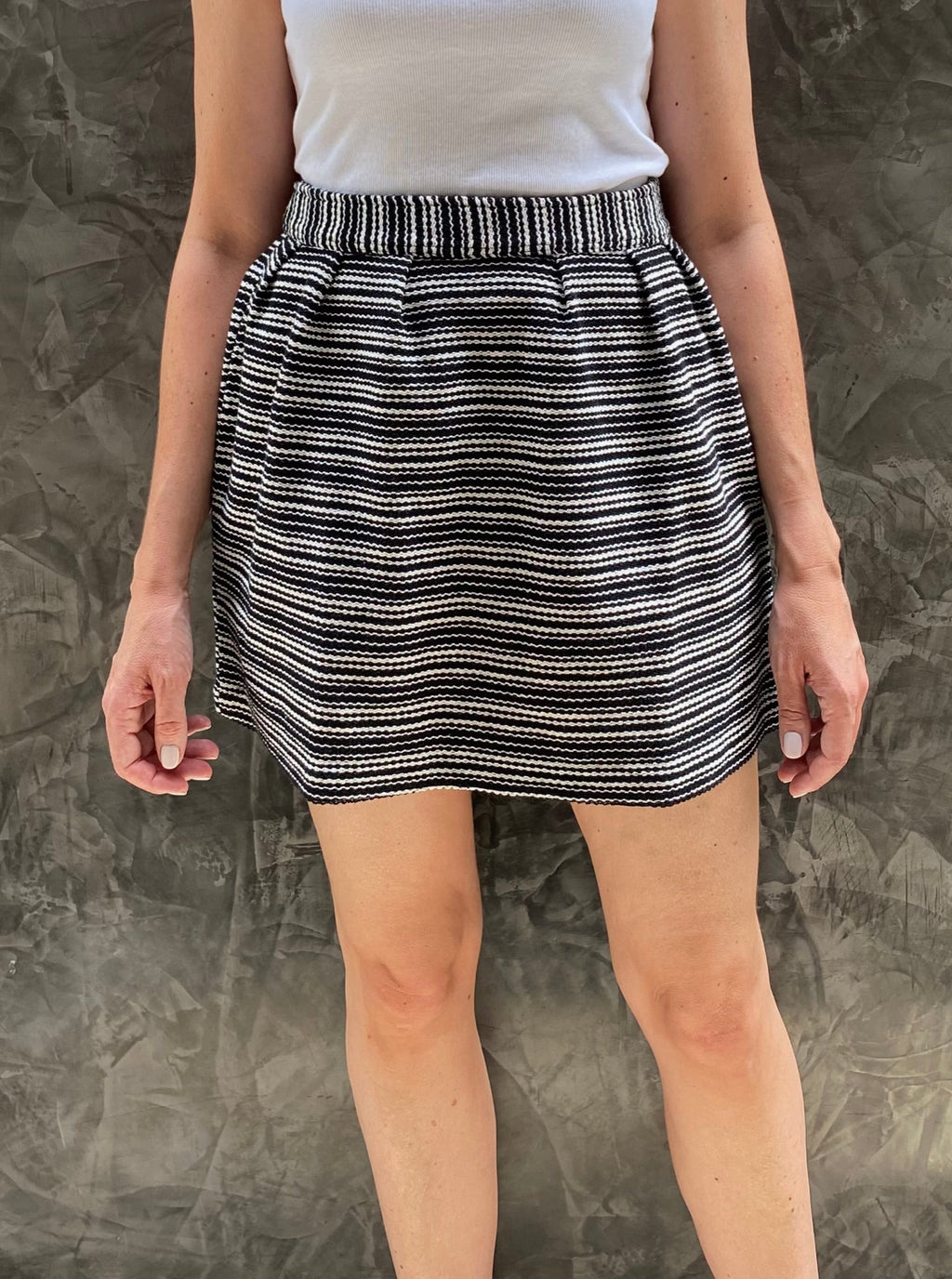 MAISON KITSUNÉ Skirt Size S – Eviga.eco